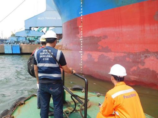 Draft Survey untuk penentuan jumlah muatan curah di kapal laut ...